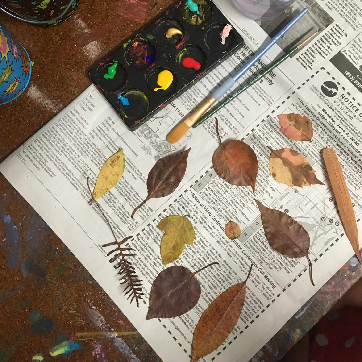 Creative Bug Hunt: From Dried Leaves to Colorful Bugs – Toninï Atelier